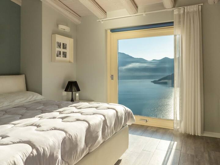 Delfi - Amazing Design Apartment With Lake View - Iseo