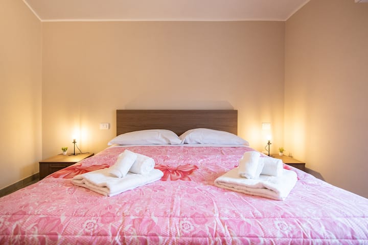 Ospedale A 350m_suite Con Bagno & Park-self Check - Parma