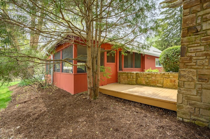 Buttercup Cabin - Brown County, IN