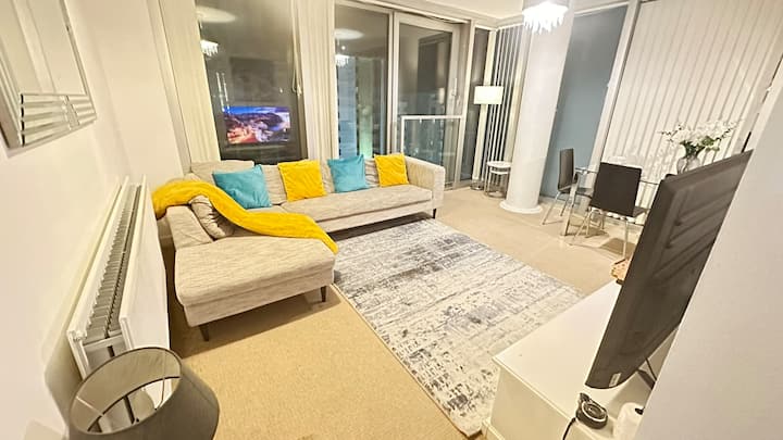Pristine 2 Bed Apartment - ミルトン・ケインズ