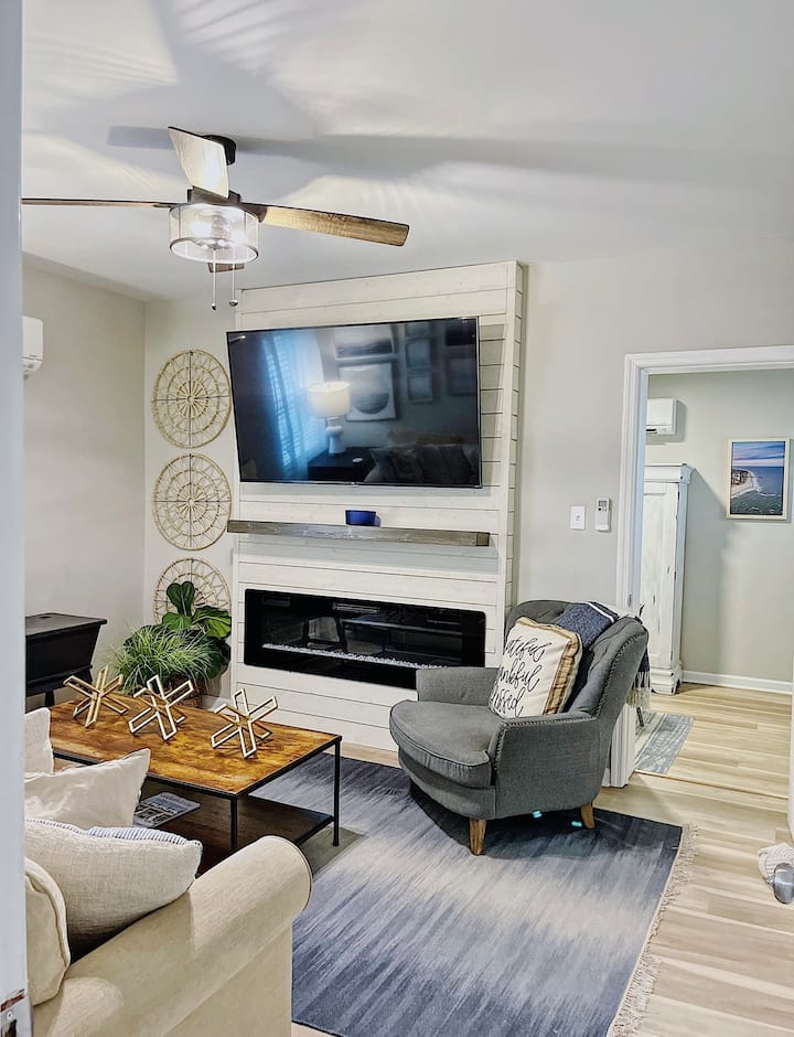 7 Seas Unit 3: Walk To Beach - Tybee Island, GA