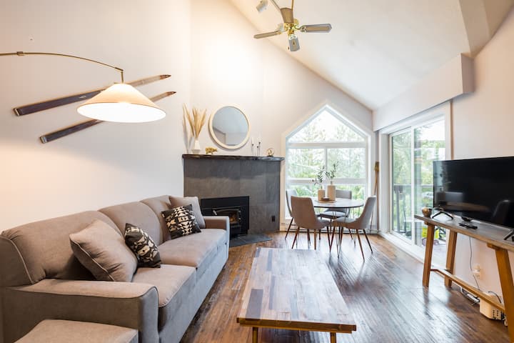 Creekside 1br: Walk To Gondola-patio+bbq,free Park - Whistler