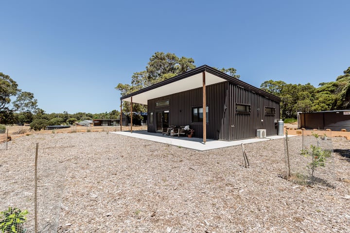 Flame Tree Retreat - Margaret River