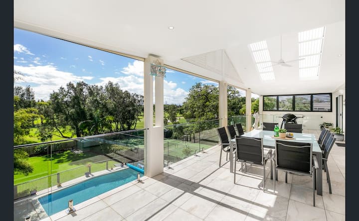 Family Escape - Bundeena