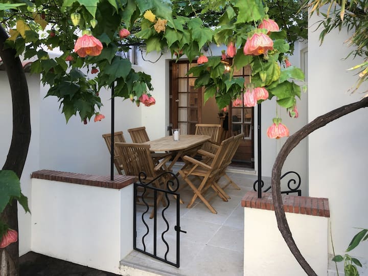 Maison De Pêcheur Pleine De Charme, Bord De Mer - Toulon