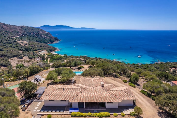 Villa, Piscine Et Multisport - Piana