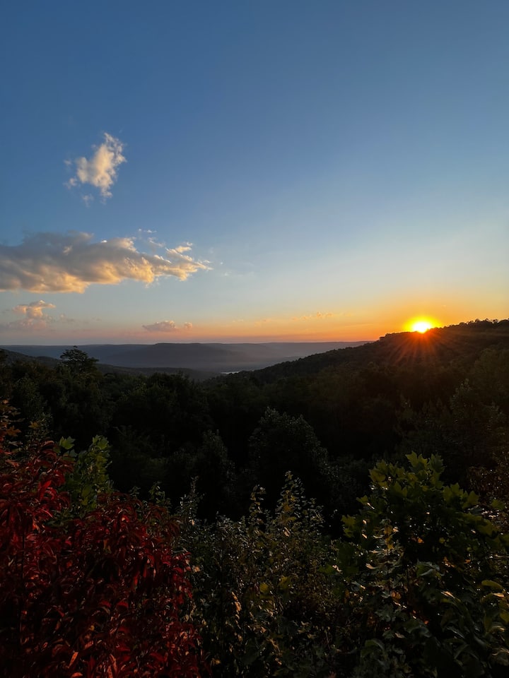 The Perch With Stunning Views - Franklin State Forest, Sherwood