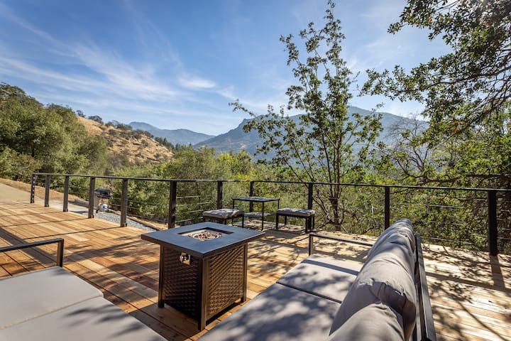 Canyon Views And Starry Nights - Three Rivers, CA