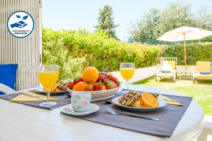 Superb Apartment, Central Albufeira, Communal Pool - Albufeira