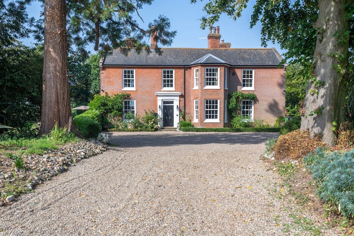 Sutton Hall, Norfolk - Norfolk