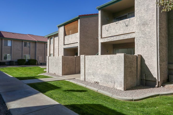 Charming Mesa Condo - Mesa, AZ