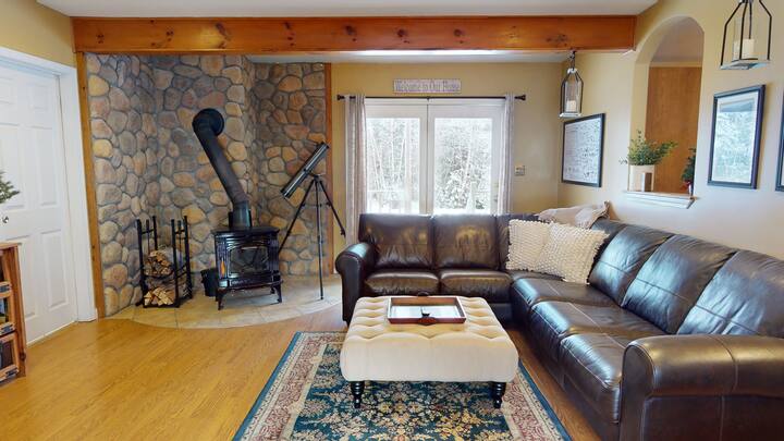 Gorgeous White Mountains Getaway - Bretton Woods, NH