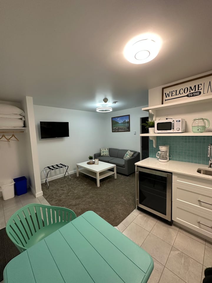Lake Cow’s Newest Chic Motel! - Lake Cowichan