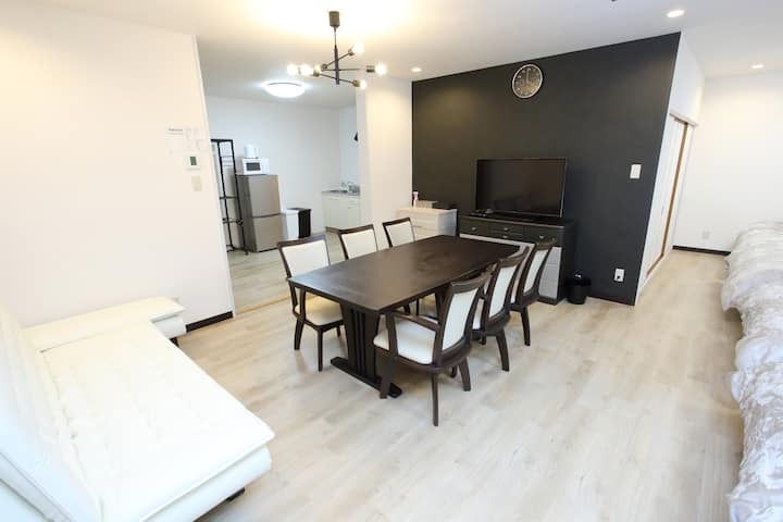 道頓堀1分、心斎橋商店街まで30秒の最高の立地/大阪観光に最適/ - Osaka