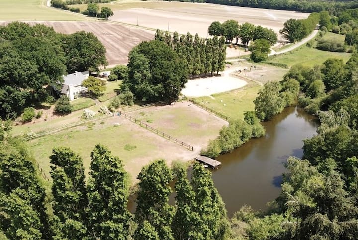 La Vallée De La Hune - Sarthe