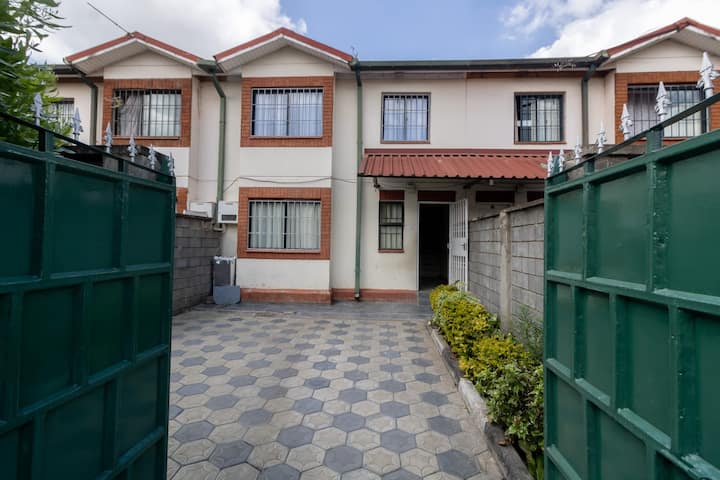 Rosa Luxury Villa Near Jomo Kenyatta Airport -Jkia - Nairobi