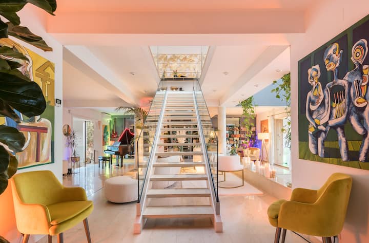 The Jungle Mansion - Torrelodones