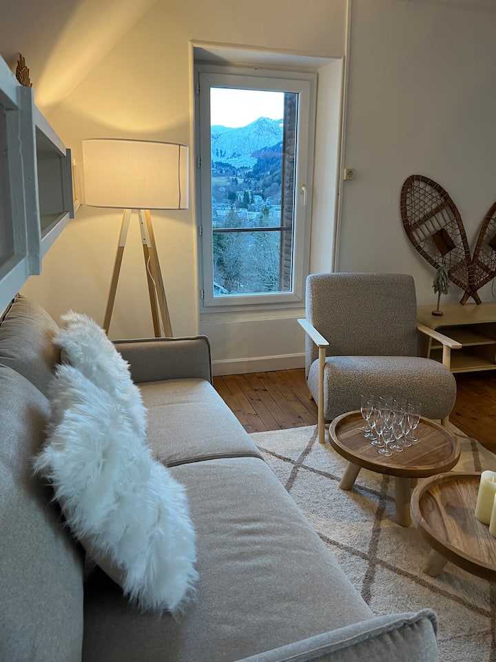 Maison Romily : Avec Vue Montagne - Puy de Sancy