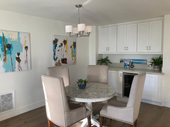 Sunset Serenity Retreat In Hb - Huntington Beach, CA