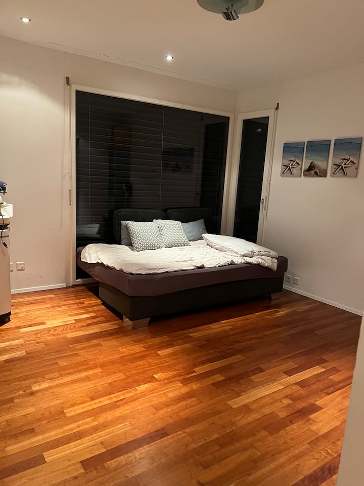 Gästezimmer Mit Bad In Efh - Chur