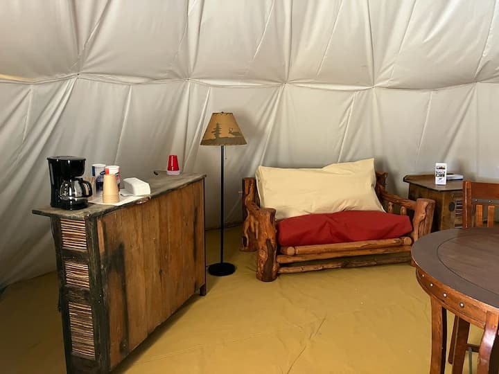 28' Tipi - Montrose, CO