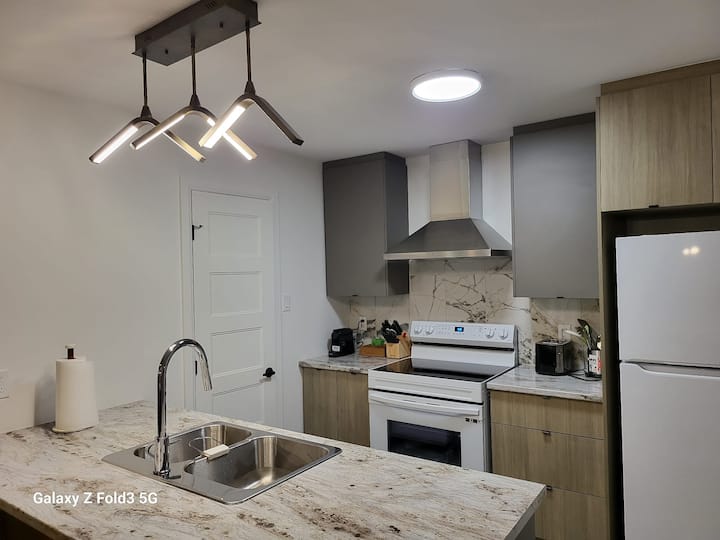 Beau Logement Pour Vos Séjours - Québec, QC