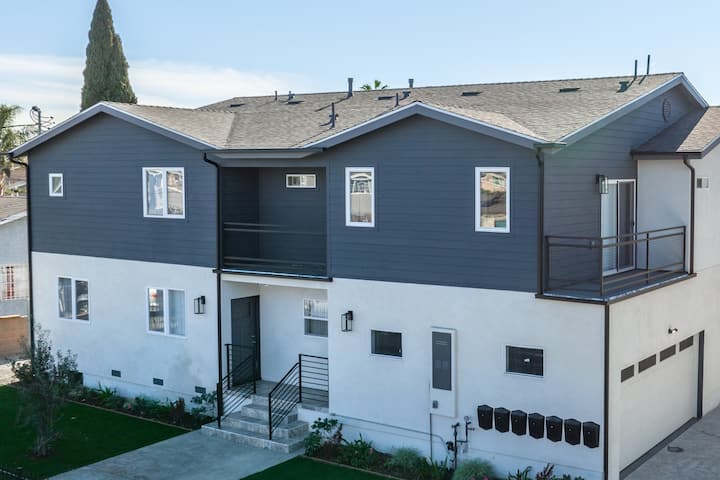 Stylish New Home Near Dtla, Disneyland, Sofi - Los Angeles, CA