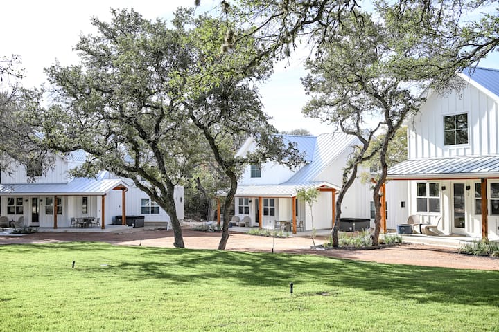 Farm House #4 - New Braunfels, TX