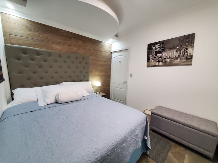 Apartamento Cerca De Todo 2hab, 1 Baño Y Ac - San Salvador