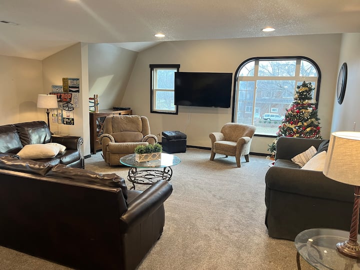 Driven1 Guest House - Maple Grove, MN