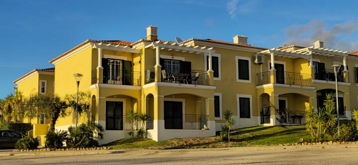 Apartamento Pôr Do Sol, 3 Piscinas, Campo De Ténis - Porches