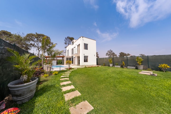 Casa En Condominio A 5 Minutos Del Boulevard-asia - Peru