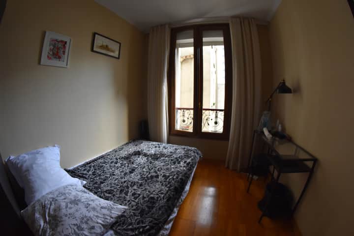 Une Chambre à Paris - Paris