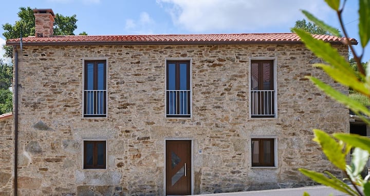 Casa Doña Carmen En Santiago De Compostela - Ames