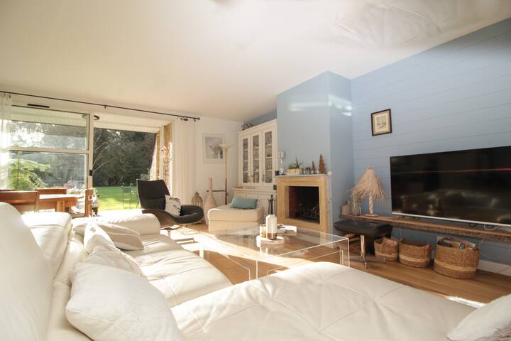 Maison Dans Un Domaine - Saint-André-des-Eaux