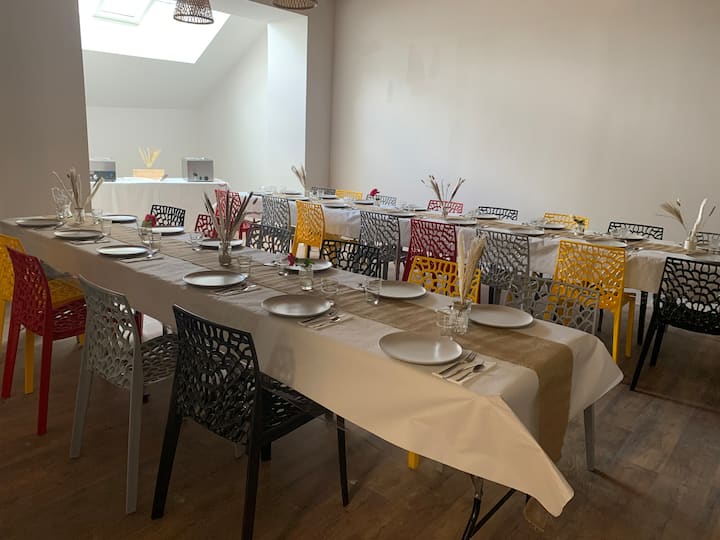 Maison Avec Espace De Réception - Chinon