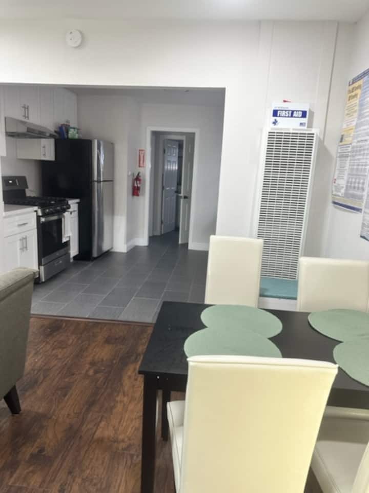 House With Adu - San Leandro, CA