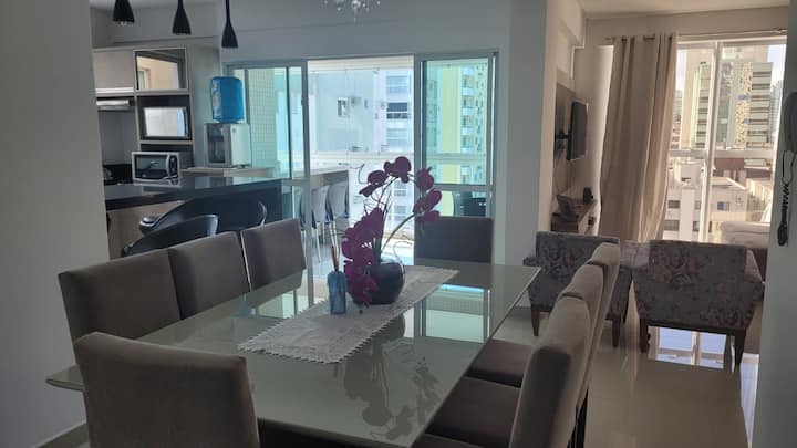 R.292, Ap 03 Suítes - Meia Praia - Porto Belo