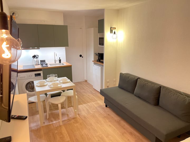 T2d Apartment - Suite Tvr Proche Disneyland Paris - Bussy-Saint-Georges