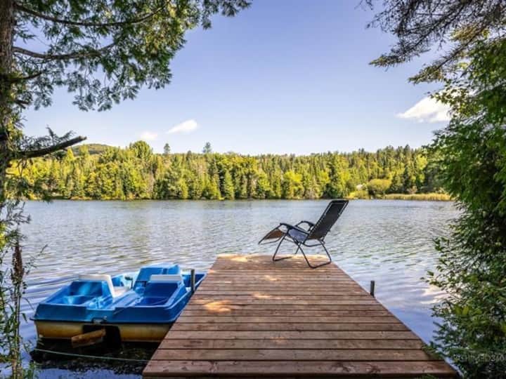 Chalet Bord De Lac | Foyer, Wi-fi Rapide, Ski - Laurentides