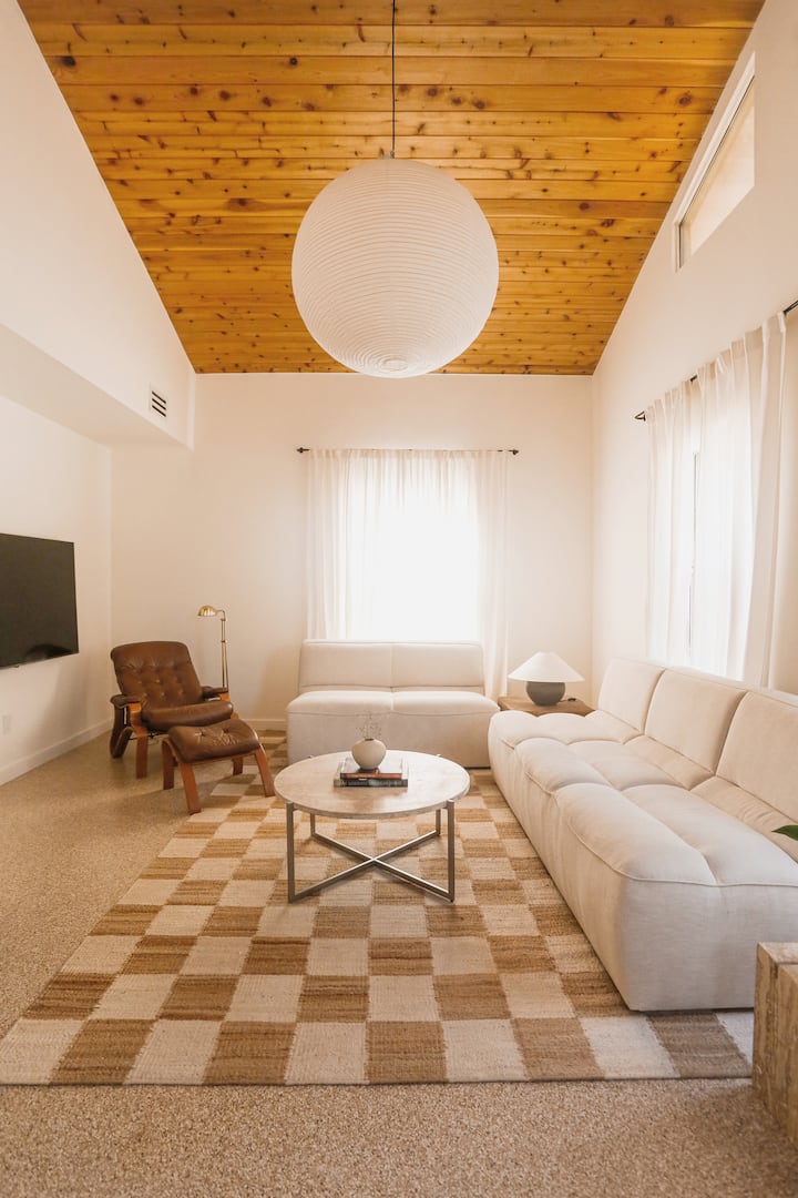 Austin Abode - Next To Q2 Stadium & The Domain - Austin, TX