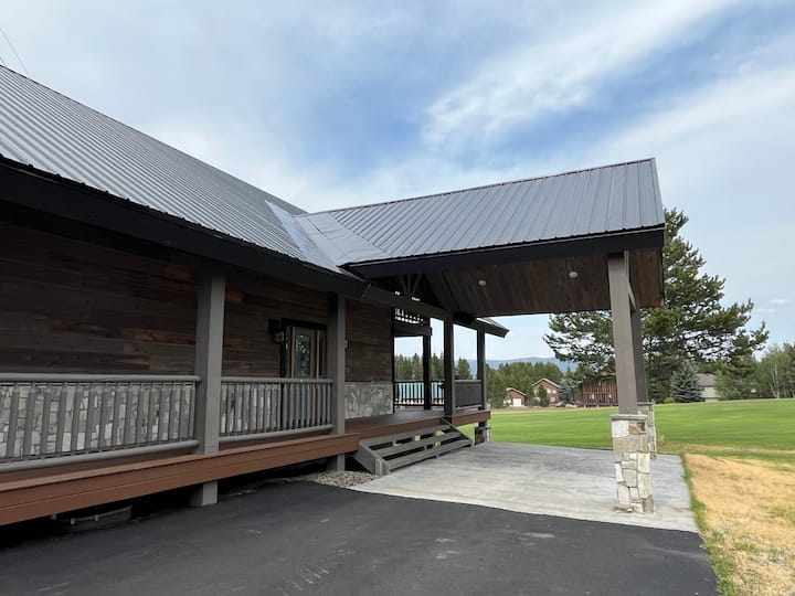 Golf & Geysers~22 Miles Yellowstone~hot Tub - Island Park