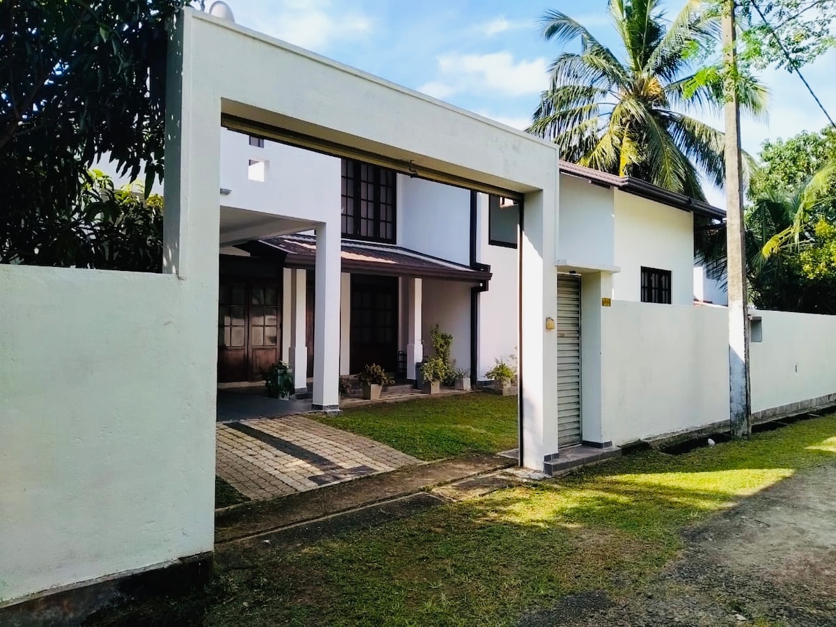 Colombo Villa Vacation Rentals - Sri Lanka | Airbnb