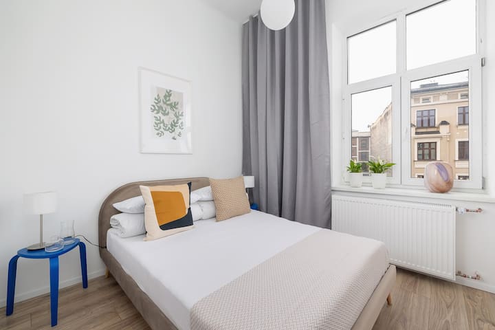 2-bedroom Apartment - Długa 65 - Cracovie