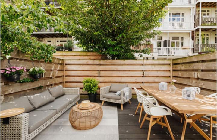 Stylish Apartment + Private Garden Near Vondelpark - Amstelveen