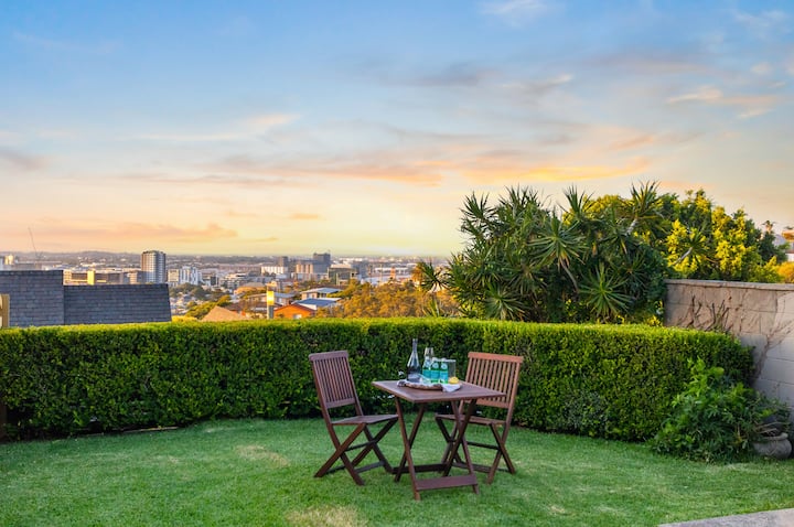 City Lights At The Hill—newcastle Panoramas - Newcastle