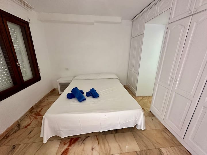 Martianez Beach Apartment 105, Sea Front&workspace - Puerto de la Cruz
