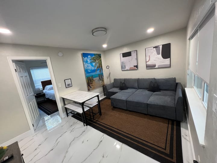 5 Min To Beach, Best Food, Nightlife, Las Olas! - Fort Lauderdale