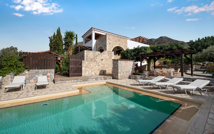 Villa Piper- Jacuzzi - Pool - Near The Beach - Grecja