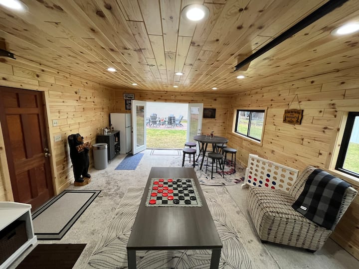 Cozy Cabin Any Time! - Higgins Lake, MI